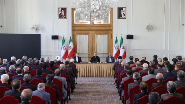 President directs Foreign Ministry to highlight Iran's commitment to ...