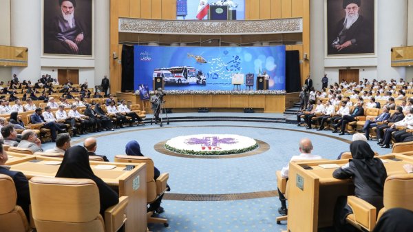 President appreciates efforts of Iran's healthcare, emergency personnel